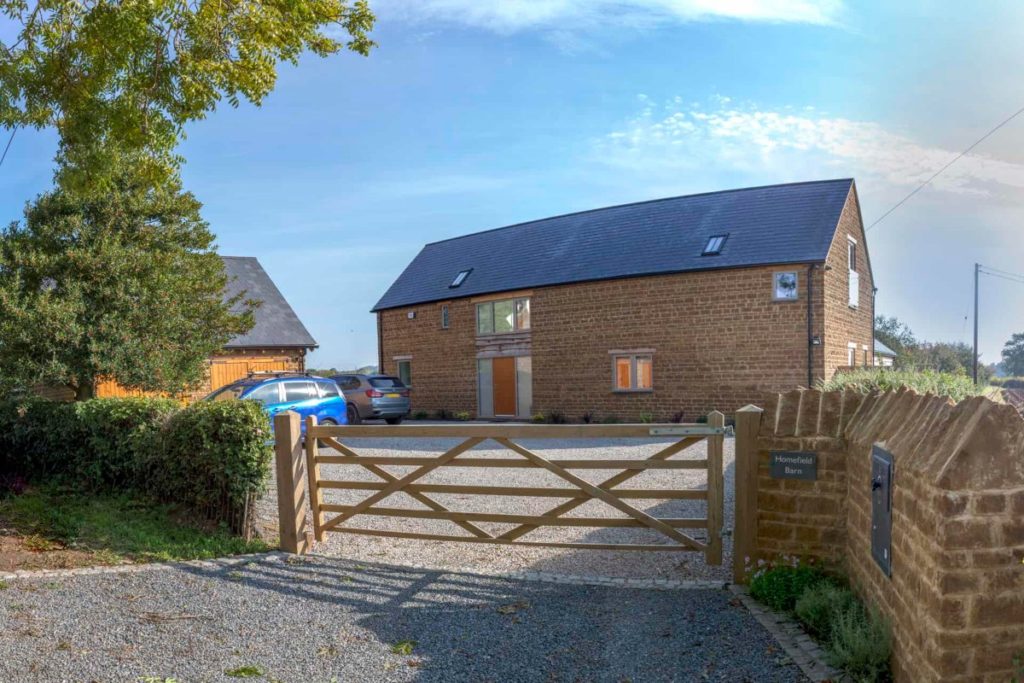 Energy Efficient New-Build Barn Style House - Clare Nash Architecture